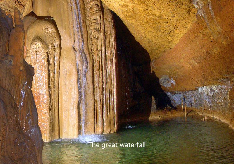 Visit of the cave – Grotte de Trabuc